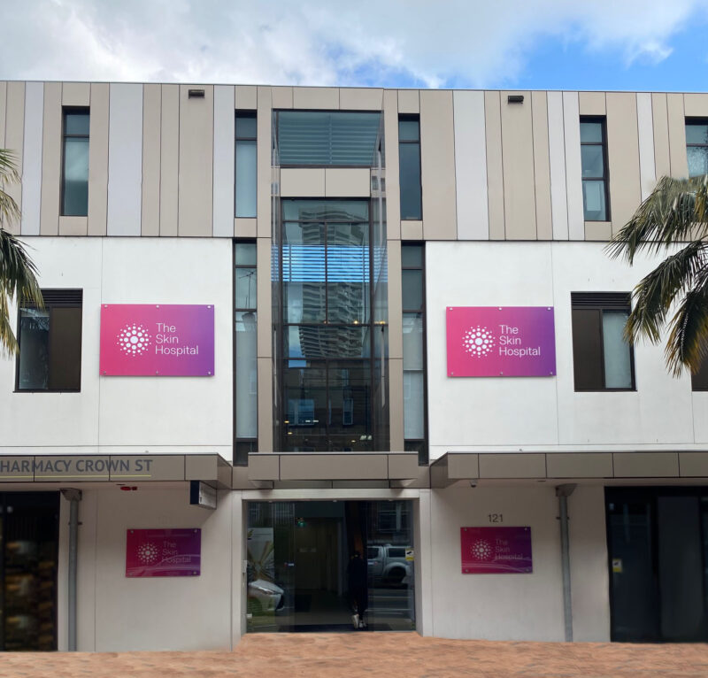 Dr Simon Lee - The Skin Hospital